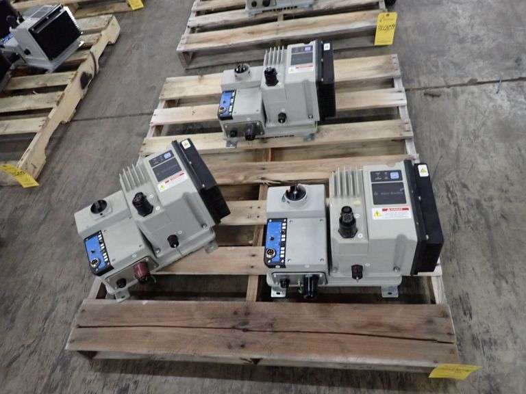 Lot of (3) Allen-Bradley Control Modules with Bases - Yellow Tag Auctions