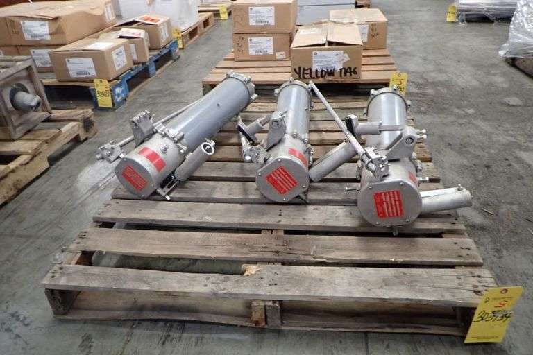 Lot of (3) Turner Electric Full Load Interrupters - Yellow Tag Auctions