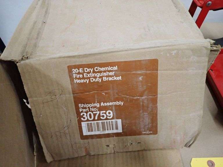 Lot of (2) Ansul Dry Chemical Fire Extinguisher Heavy Duty Brackets ...