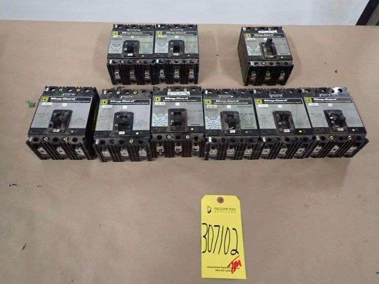 Lot of (9) Square D Circuit Breakers - Yellow Tag Auctions