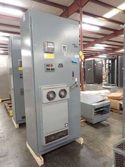 Square D Motor Controller with Drive Circuit Breaker And Starter ...