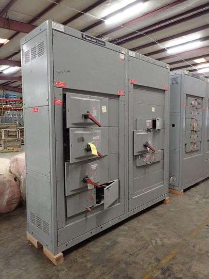 GE Spectra Series Switchboard with Fusible Switch Units - Yellow Tag ...