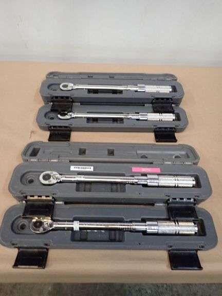 Lot of (4) Proto Torque Wrenches - Yellow Tag Auctions