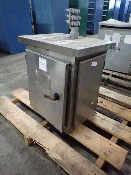 Chint Motor Operating Mechanism with Motor And Circuit Breakers ...