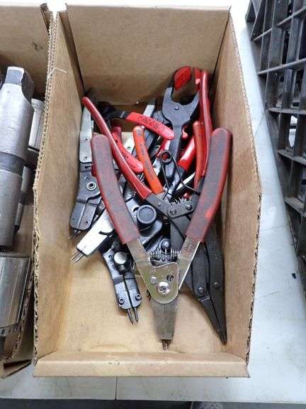 Lot of Assorted Snap Ring Tools - Yellow Tag Auctions