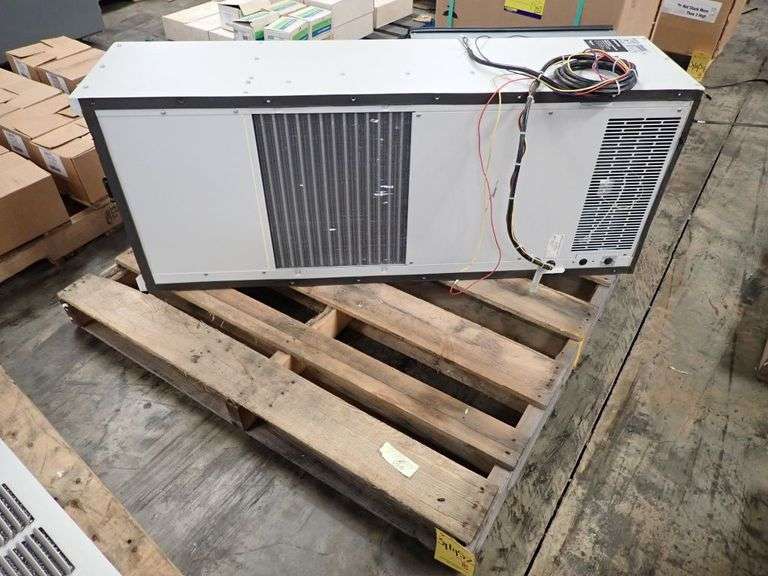 Pentair Hoffman Electronic Enclosure Air Conditioner - Yellow Tag Auctions