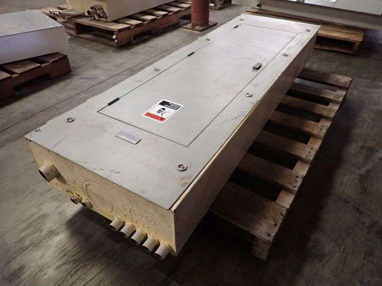 FPE Panelboard with Circuit Breakers - Yellow Tag Auctions