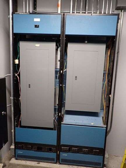 Lot of (2) Square D Panelboards - Yellow Tag Auctions