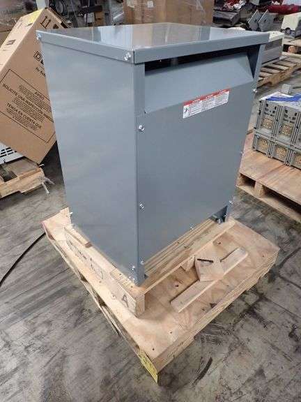 Square D 15 KVA General Purpose Transformer - Yellow Tag Auctions