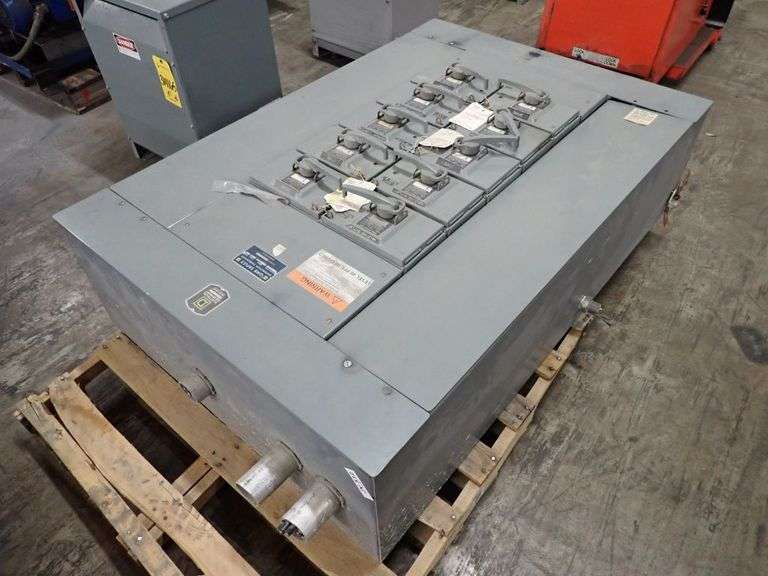 Square D 200A Distribution Panelboard with (10) Assorted Unit Switches ...