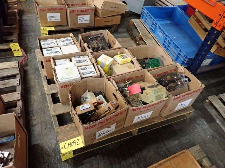 Lot of Assorted Electrical Components - Yellow Tag Auctions