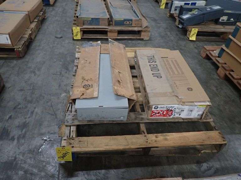 Lot of (2) GE Load Centers - Yellow Tag Auctions