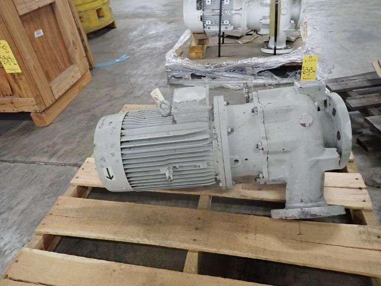 Egger CH-2088 Cressier Pump with Leroy Somer Electric Motor - Yellow ...