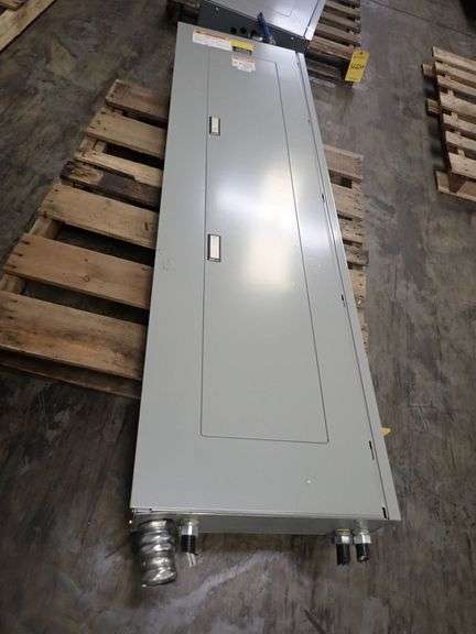 Eaton 150A Panelboard With Circuit Breakers - Yellow Tag Auctions