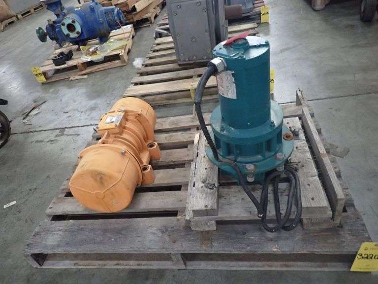 Martin Electric Vibrator with 3/4 HP Century AC Motor - Yellow Tag Auctions