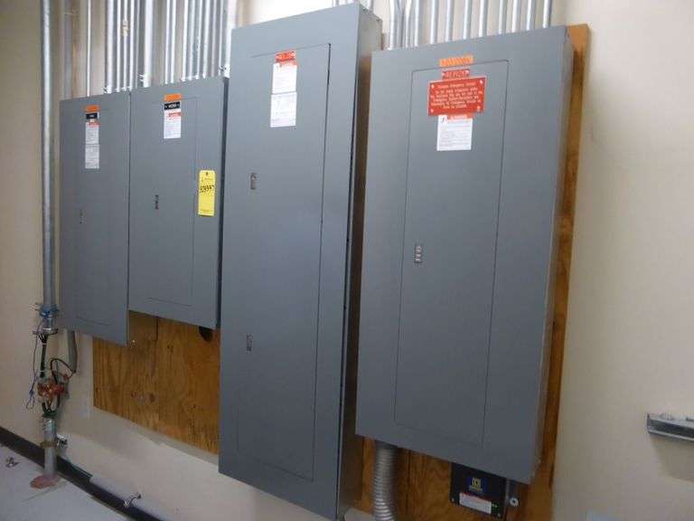 Lot of (4) Square D Panelboards with Circuit Breakers - Yellow Tag Auctions