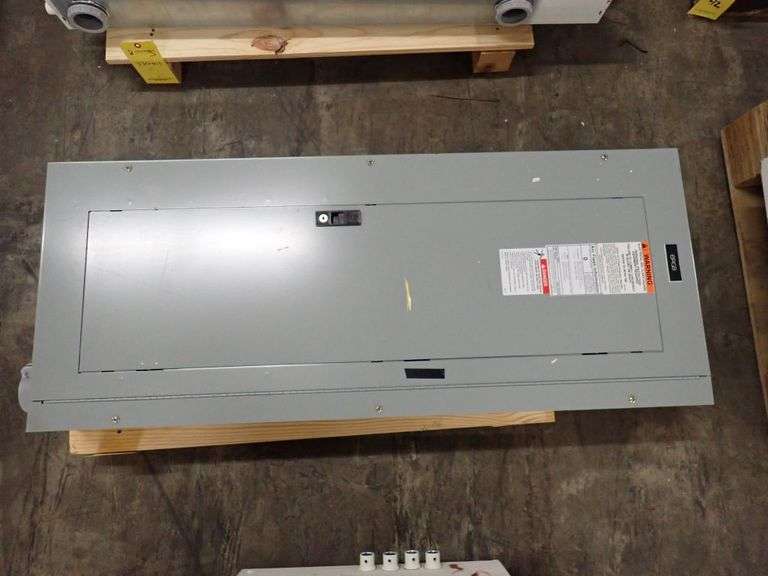 GE 225A Panelboard with Circuit Breakers - Yellow Tag Auctions