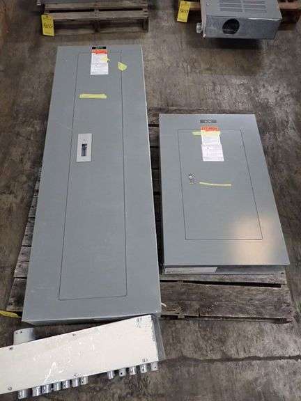 Lot of (2) Square D Panelboards with Circuit Breakers - Yellow Tag Auctions