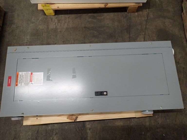 GE 225A Panelboard with Circuit Breakers - Yellow Tag Auctions