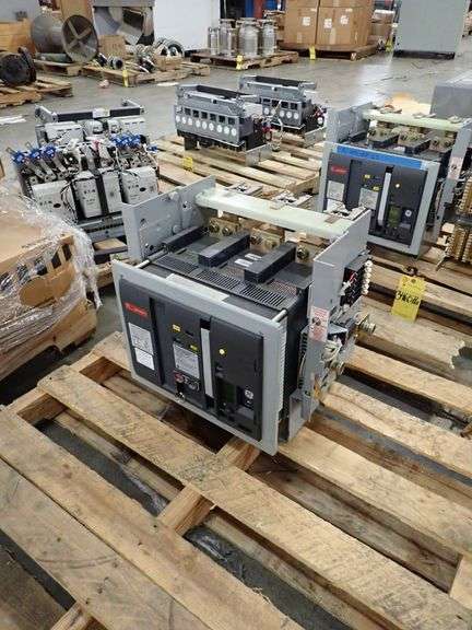 GE Power Break II Hi Break 1600A Circuit Breaker - Yellow Tag Auctions