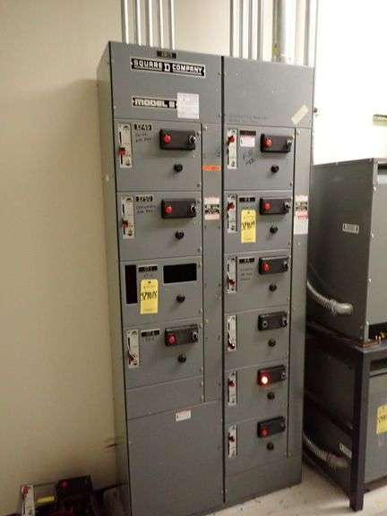 Lot of (2) Square D Model 5 MCC Control Center Uprights with Buckets ...