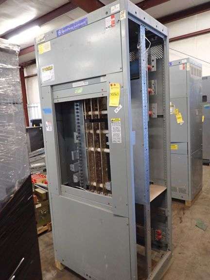 GE Spectra 1200A Deadfront Switchboard Section - Yellow Tag Auctions