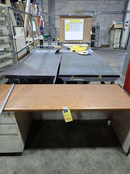 Lot of (3) Work Tables and (1) Desk - Yellow Tag Auctions