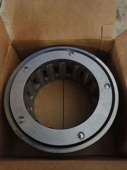 Lot of (6) American Bearings - Yellow Tag Auctions