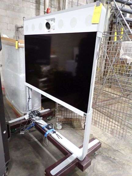 Cisco MX800 Pedestal Mounted Display with Camera - Yellow Tag Auctions