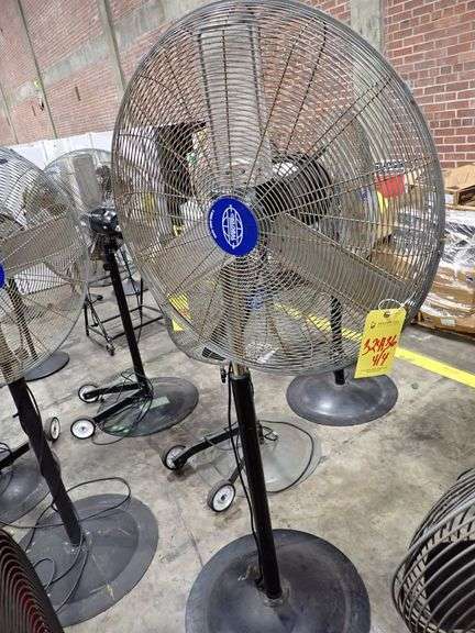 Lot of (4) Assorted Pedestal Fans - Yellow Tag Auctions
