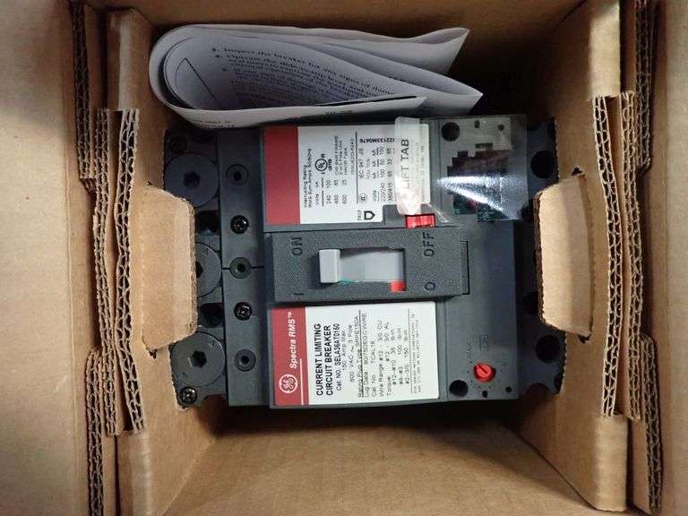 Lot of (11) GE Spectra RMS 150A Circuit Breakers - Yellow Tag Auctions