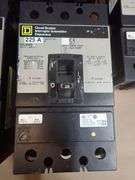 Lot of (7) Square D 225A Circuit Breakers - Yellow Tag Auctions