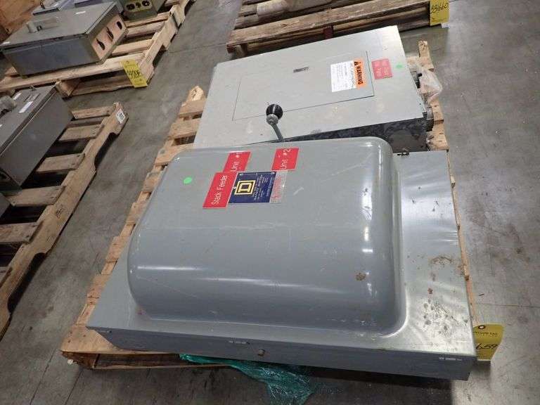 Square D 100A Panelboard with Circuit Breakers and 200A Safety Switch ...