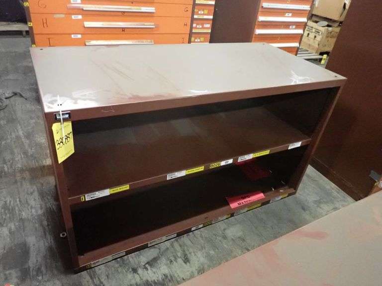 Vidmar 2-Shelf Cabinet - Yellow Tag Auctions