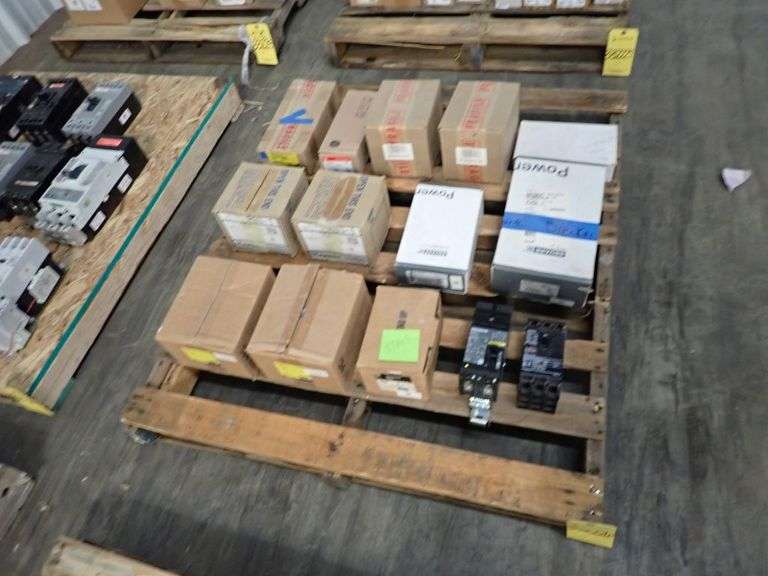 Lot of Assorted Electrical Components - Yellow Tag Auctions