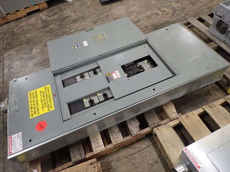 Square D 400A Panelboard with Circuit Breakers - Yellow Tag Auctions