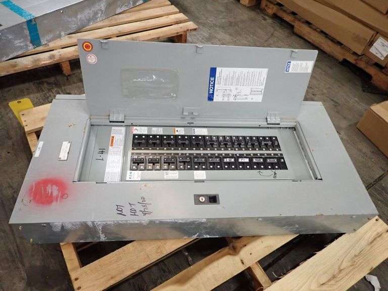 Eaton/Cutler Hammer 100A Panelboard with Circuit Breakers - Yellow Tag ...