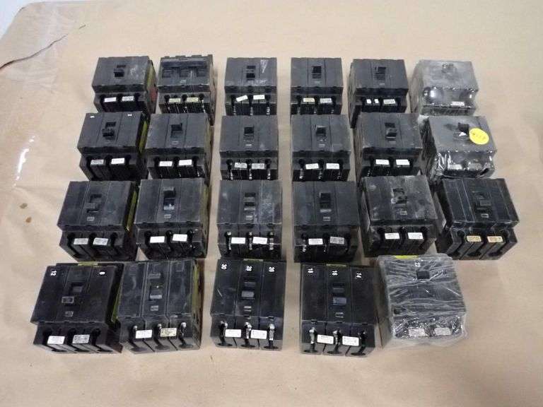 Lot of (23) Square D Circuit Breakers - Yellow Tag Auctions
