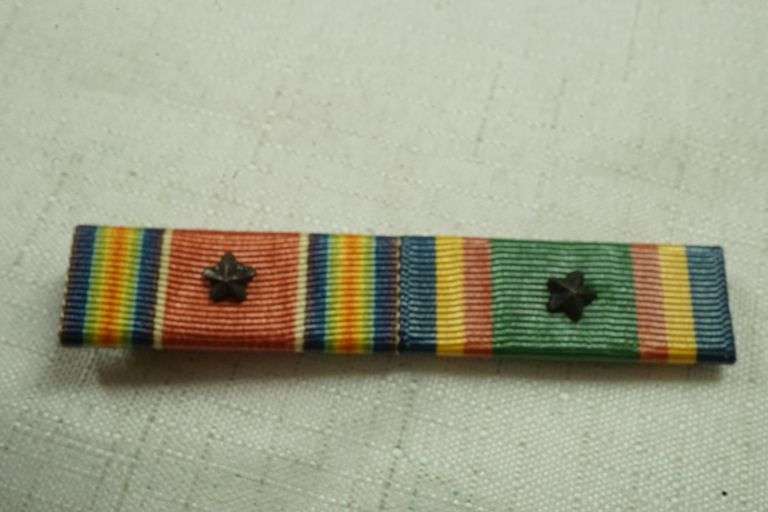 Military Ribbon Pin - Yellow Tag Auctions