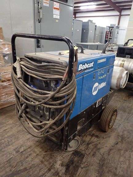 Miller Bobcat Welder/Generator with Propane Tank - Yellow Tag Auctions