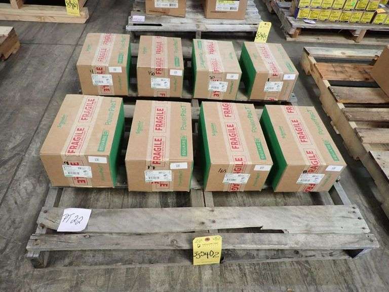 Lot of (8) Square D Circuit Breakers - Yellow Tag Auctions