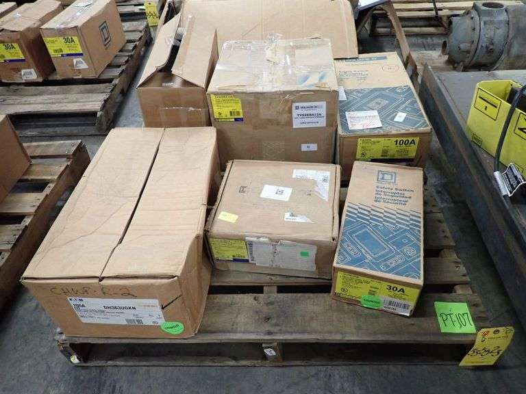 Lot of Assorted Components - Yellow Tag Auctions