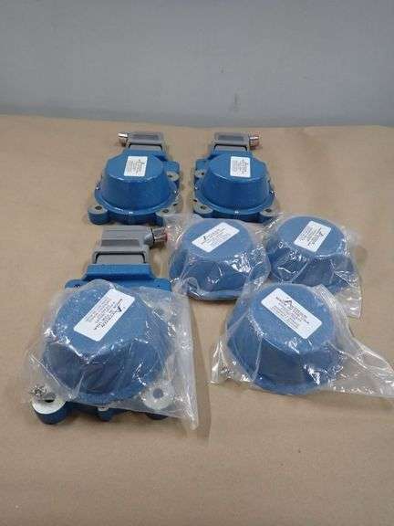 Lot of Assorted Avtron Incremental Encoders with Covers - Yellow Tag ...
