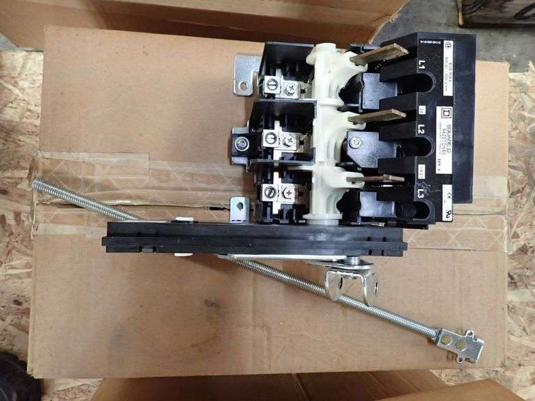 Lot of (6) Square D 60A Disconnect Switches - Yellow Tag Auctions