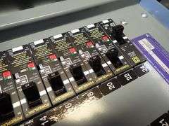 Square D Panelboard Assembly with Doors - Yellow Tag Auctions