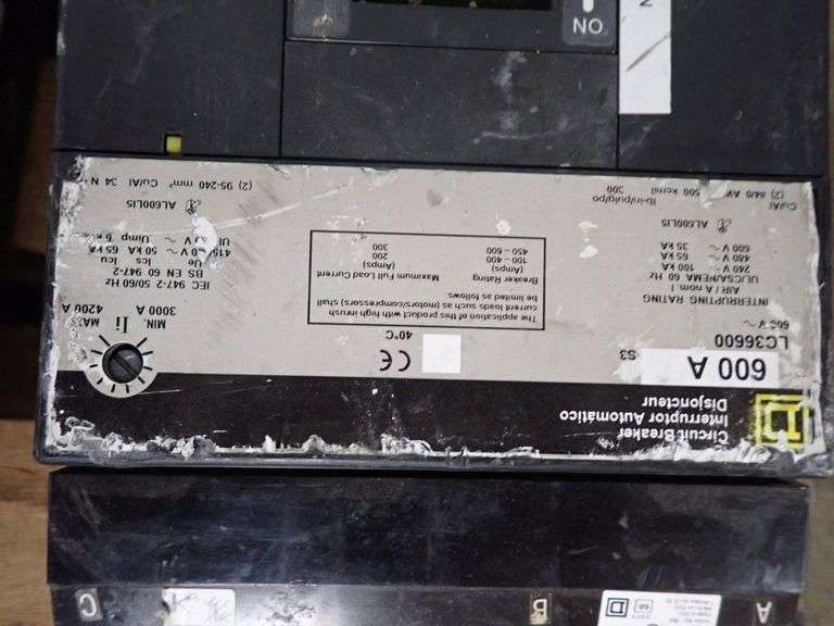 Lot of (6) Square D Circuit Breakers - Yellow Tag Auctions