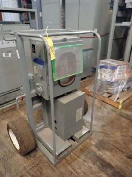 Power Temp Portable Distribution Panel with Circuit Breakers and ...