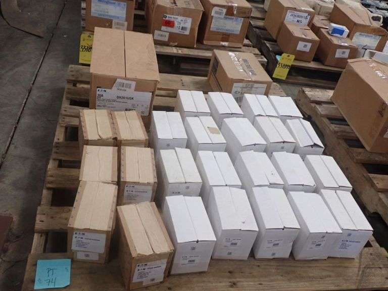 Lot of Assorted Electrical Components - Yellow Tag Auctions