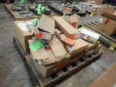 Lot of Assorted Components - Yellow Tag Auctions