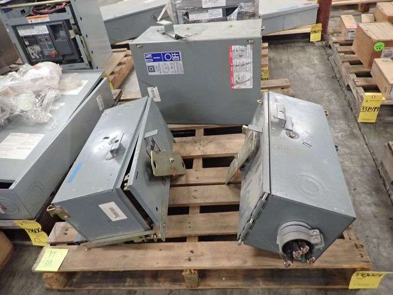 Lot of Assorted Electrical Busway Units and Plug In Units - Yellow Tag ...